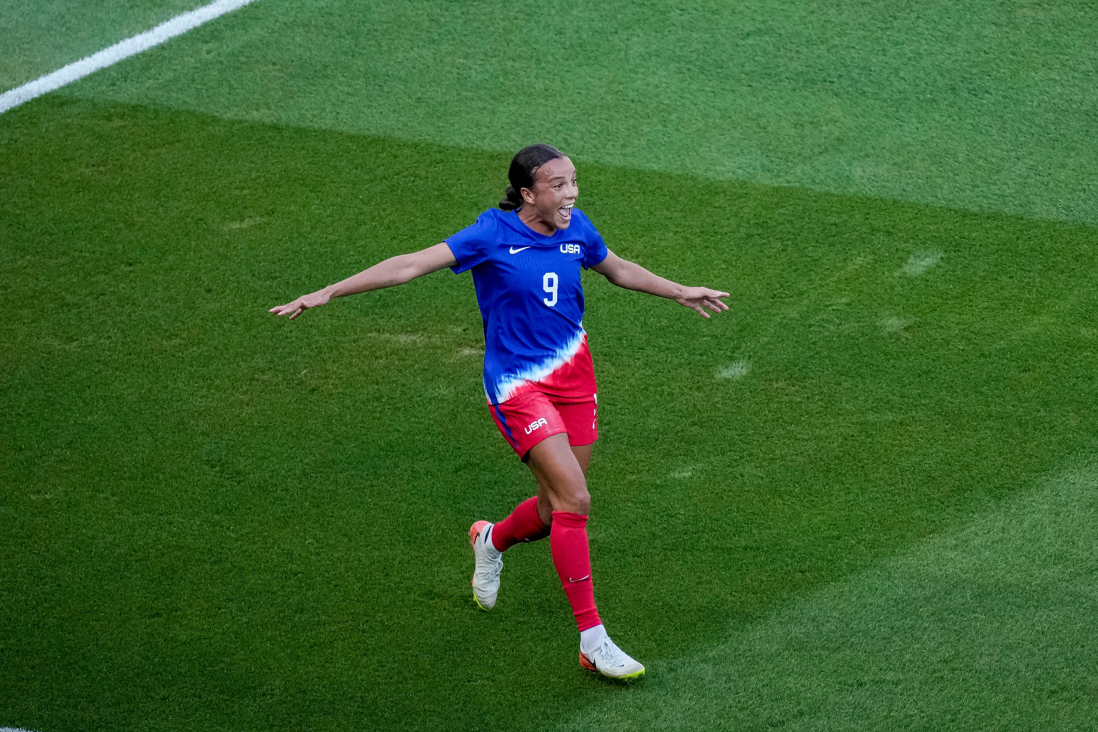 USWNT gets shot of 'Triple Espresso' with return of Mallory Swanson