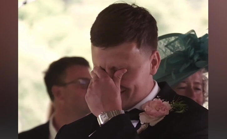 Groom breaks down as grandparents replace flower girls at wedding