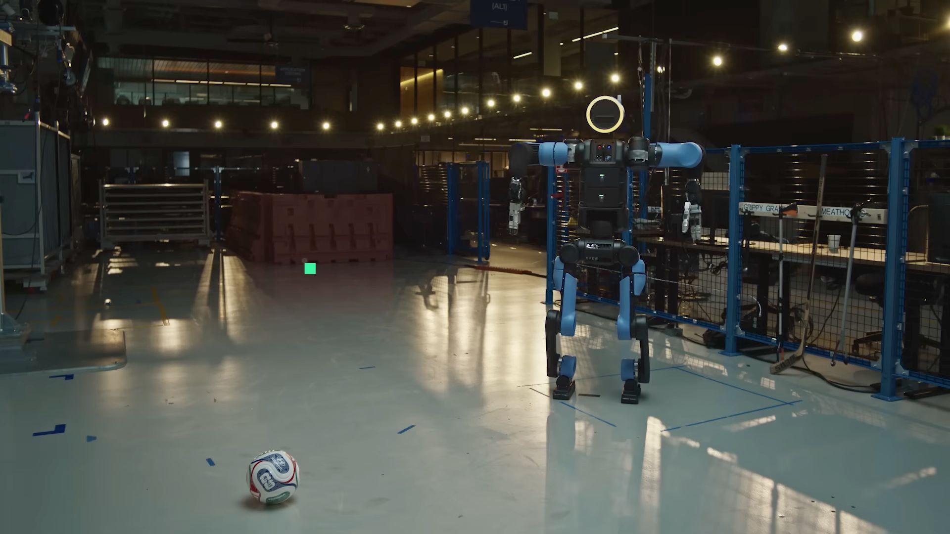 Video: Atlas humanoid robot learns soccer skills from World Cup game ...