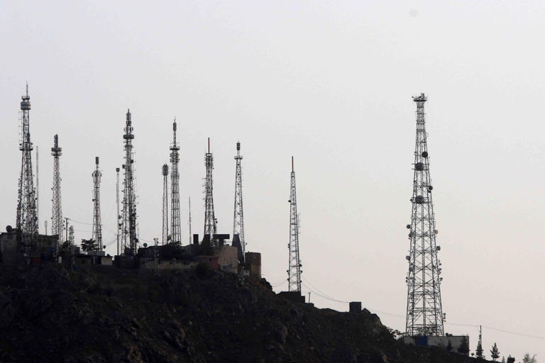 Iran, NetBlocks segnala: "Ripristinata parzialmente la rete a Teheran"