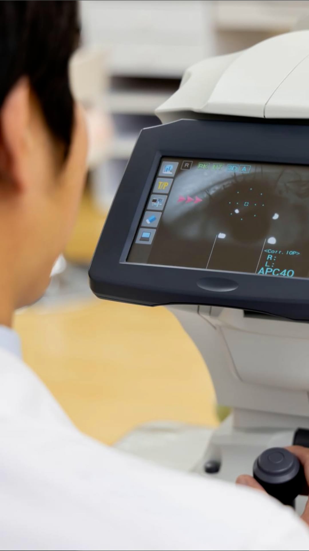AI eye scans might detect early signs of Parkinson’s disease