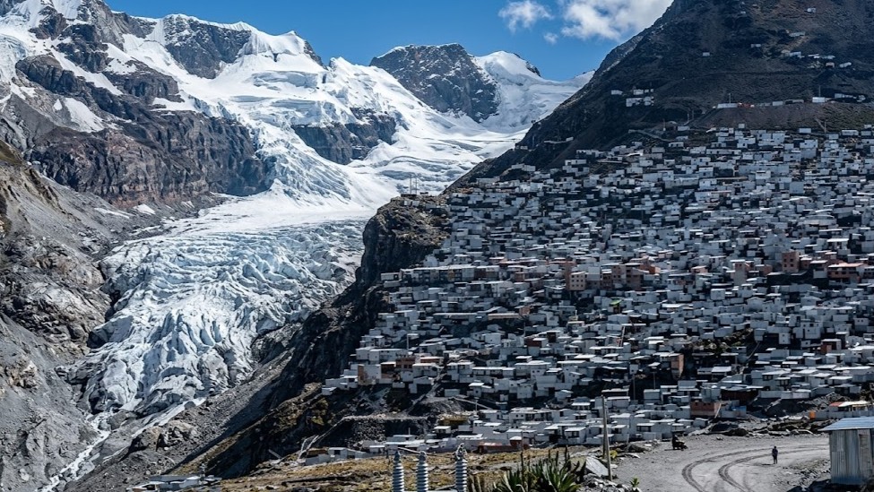 This is what happens when 50,000 people build a city where humans ...
