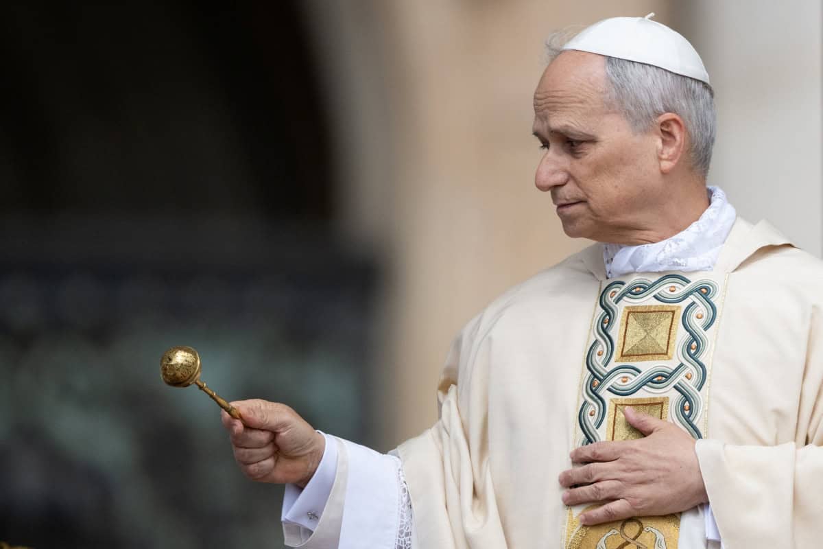 Pope warns artificial intelligence needs to be "disarmed"