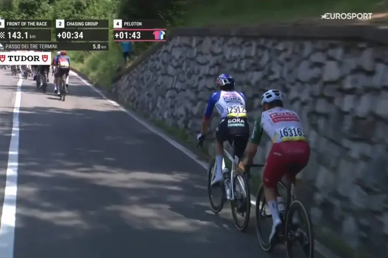 Lossen of laten lopen? Pellizzari raakt weer achterop in Giro, na ...