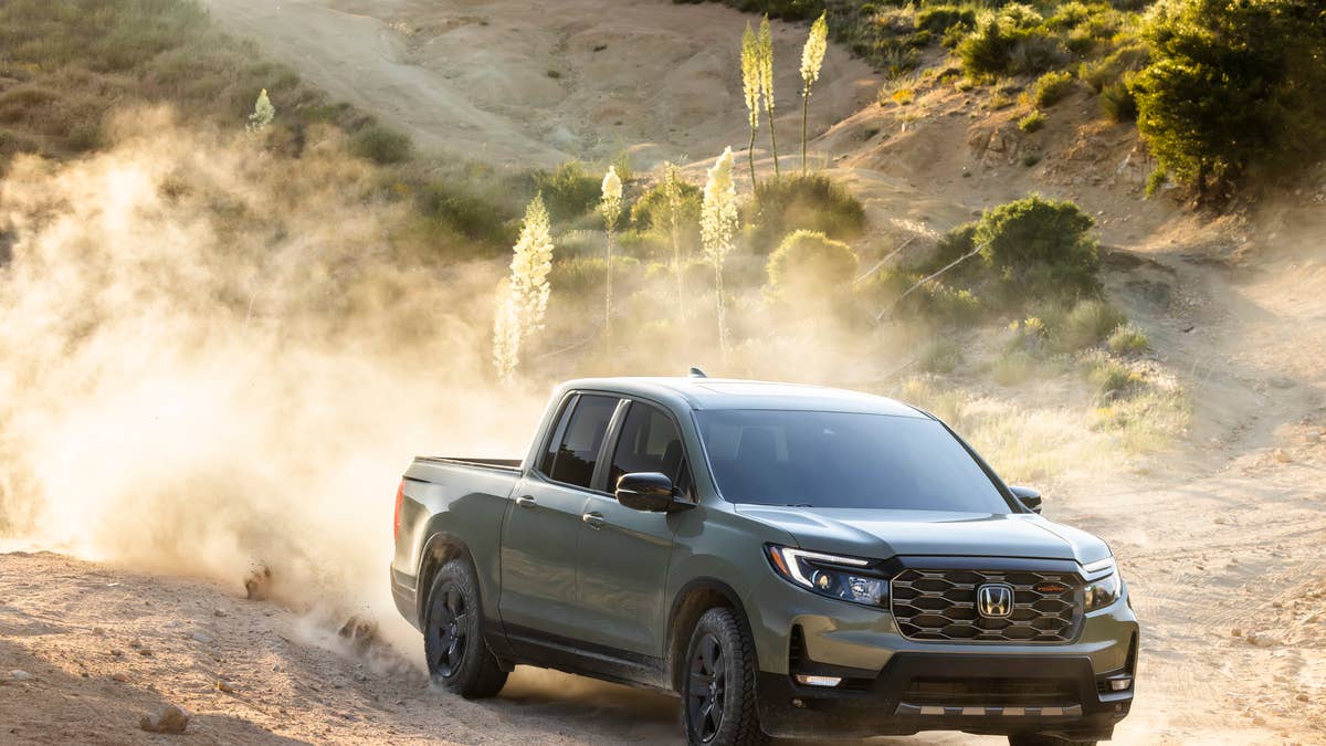 Honda pauses Ridgeline production for 18 months to introduce new hybrid ...