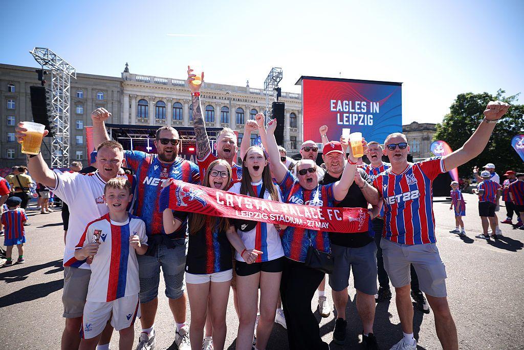 Eagles in Leipzig - masks, expectation and smiles