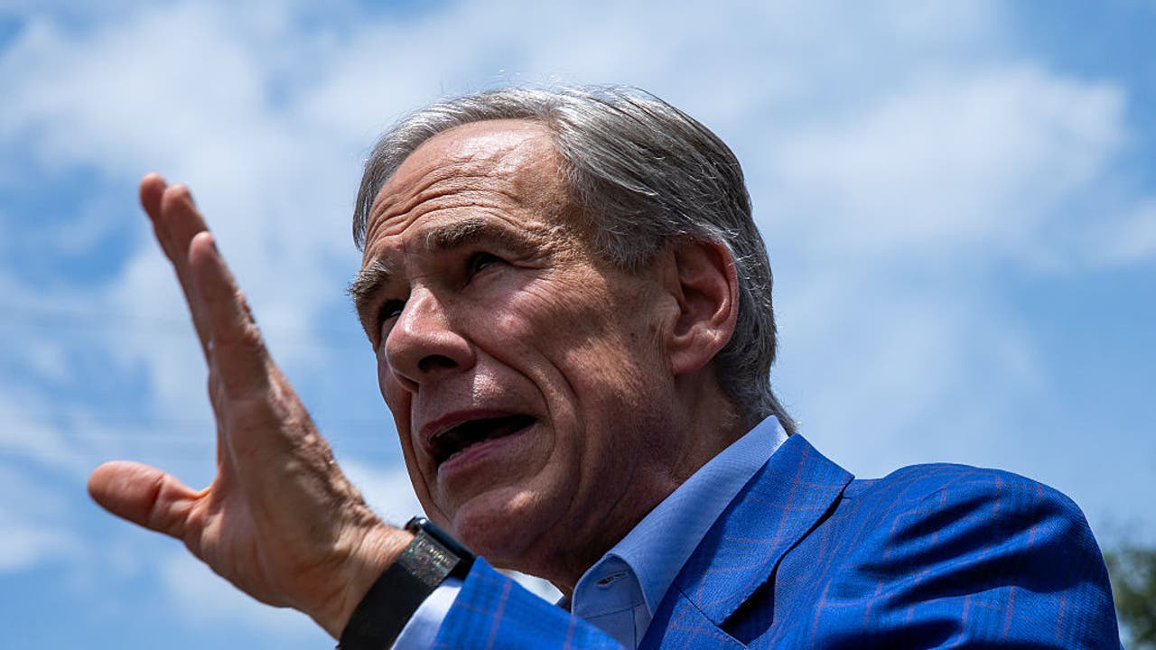 Texas Governor Greg Abbott issues directive keeping college tuition ...