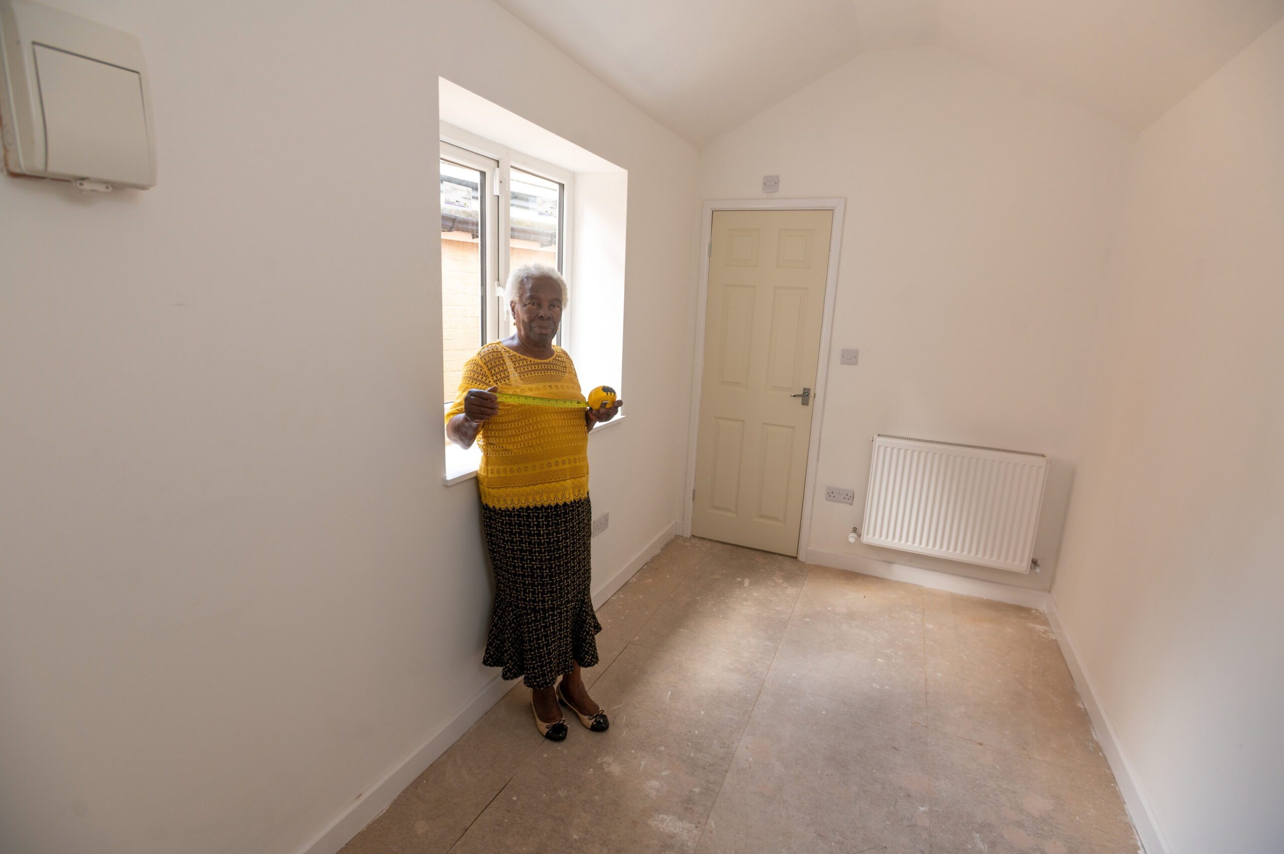 Builder makes gran’s £36k extension too small to fit her bed