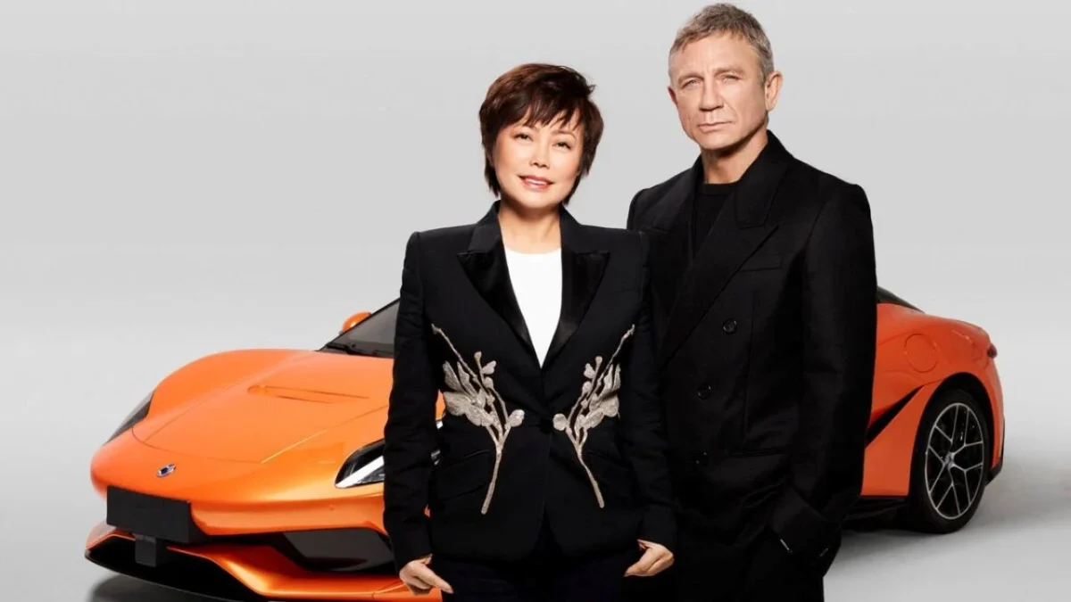 Le paradoxe BYD : un casting de James Bond, mais des voitures ...