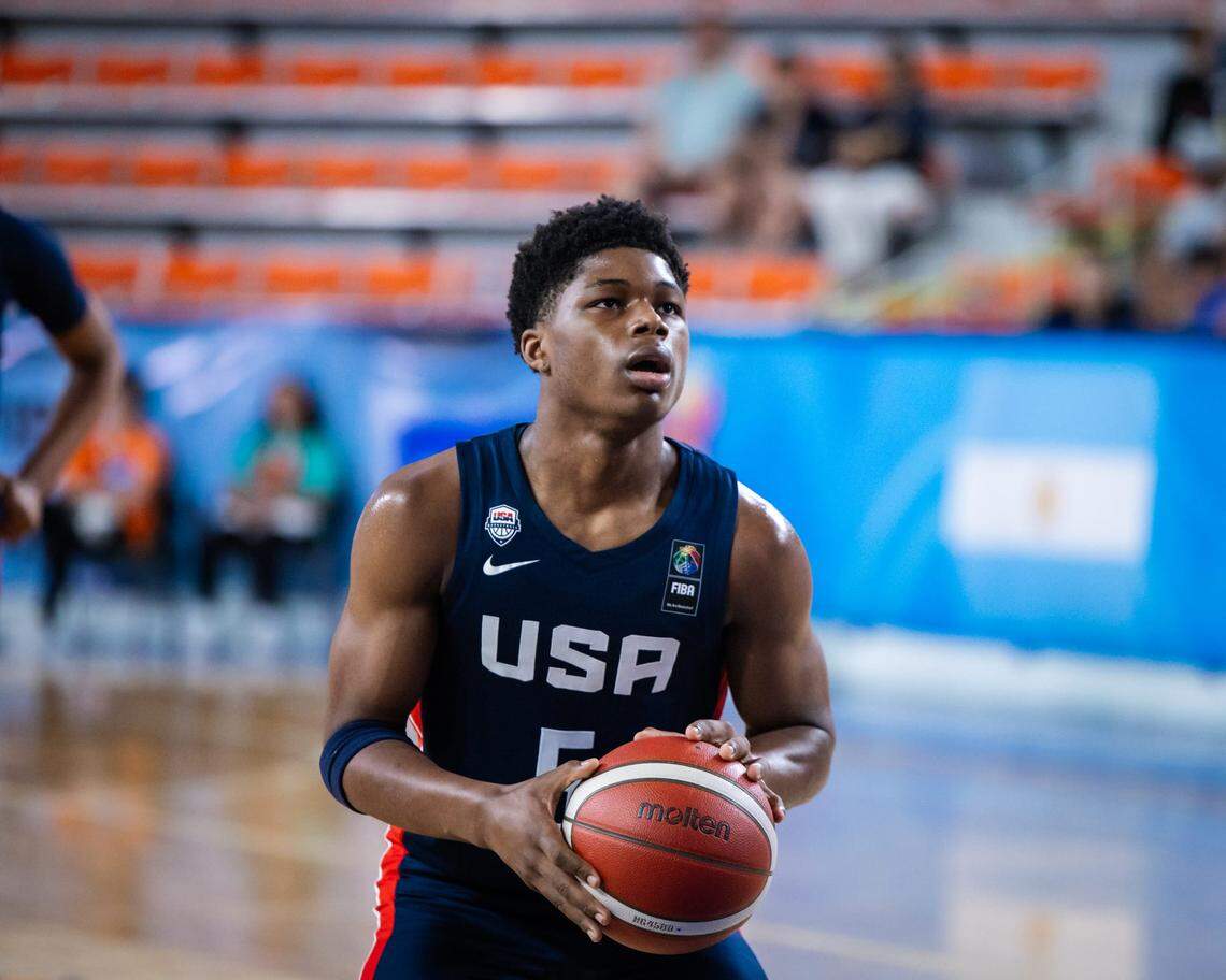 A point guard with 'the best personality' is one of UK basketball's top ...