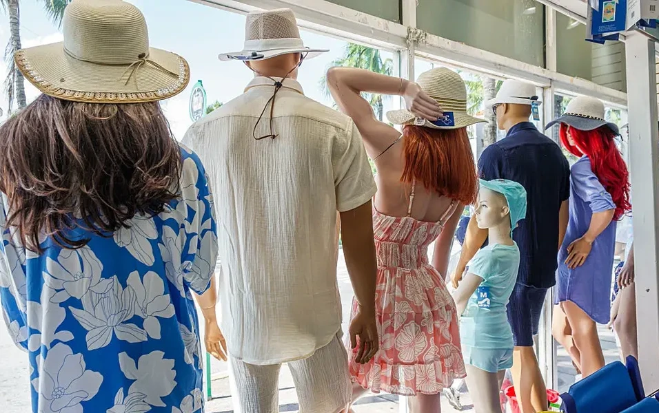 Quince’s petite-friendly summer styles earn rave reviews and trend ...