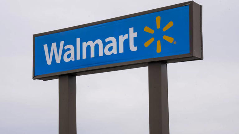 Walmart’s convertible sofa bed is now just $186, and it’s an ‘excellent ...