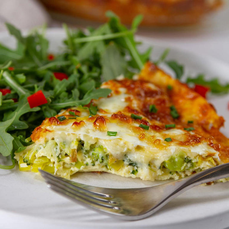 Broccoli leek crustless quiche