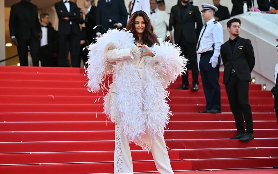Aishwarya Rai closes Cannes with dramatic feathered suit