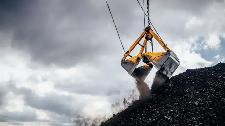 Zimbabwe mining sector to unlock 100,000 new jobs amid investment surge