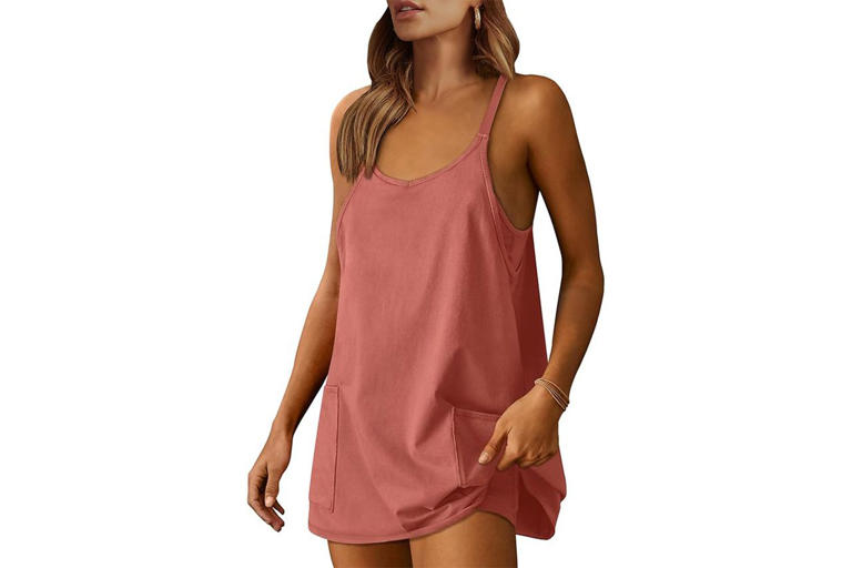 8 petite-friendly summer dresses on Amazon that are breezy, easy to ...