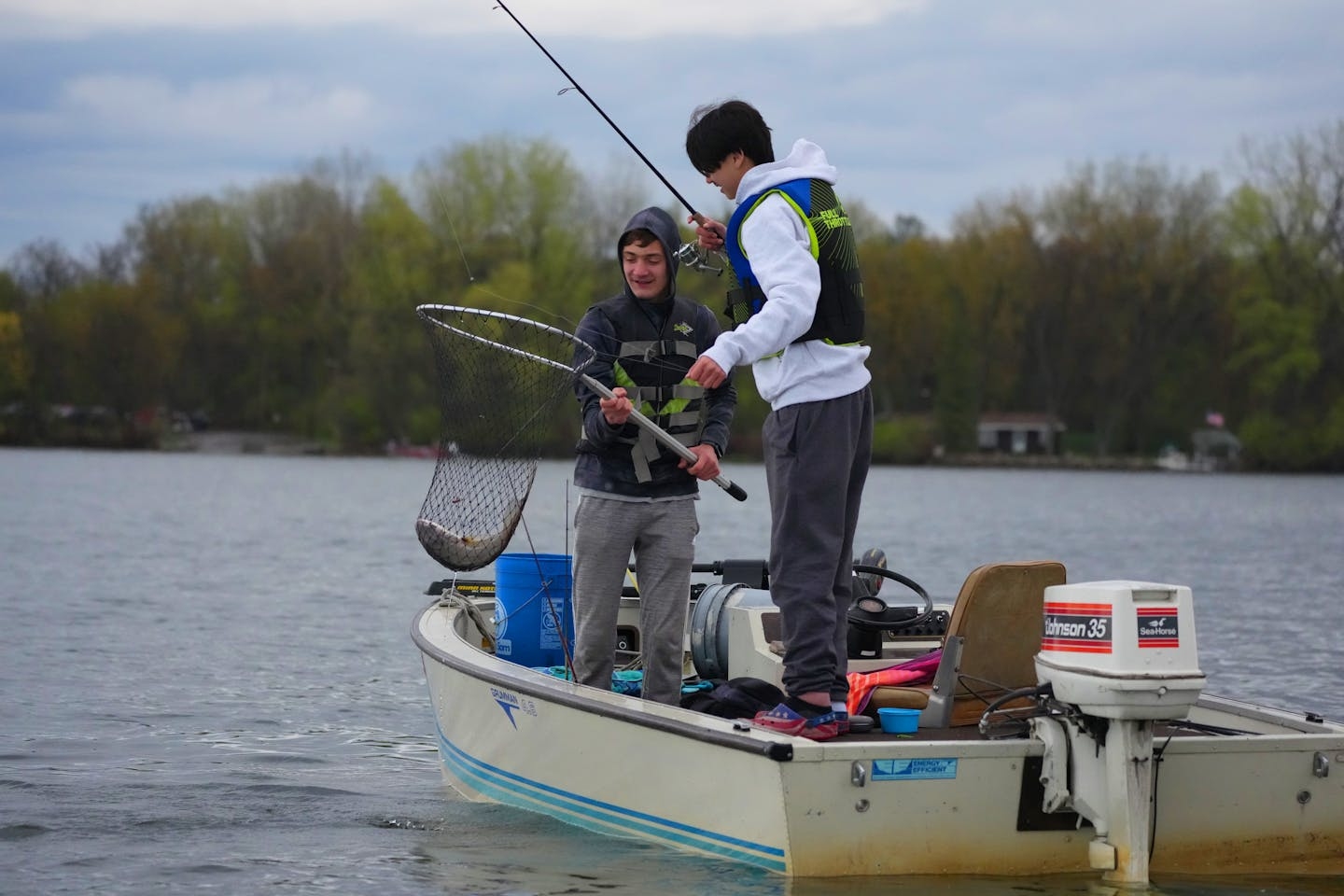 Fish story: Minnesota anglers harvest 80 million pounds annually, far ...