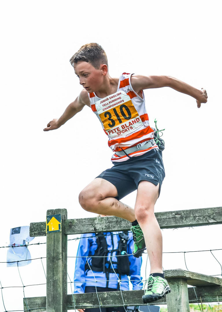 Young fell runners impress on the national stage