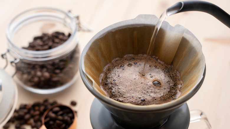 How to use coffee grounds as fertilizer in your garden