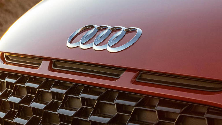 Audi CEO calls a new R8 a 'good idea' after praising Lamborghini's V8
