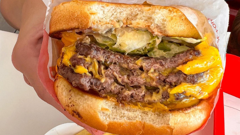 The 13 best In-N-Out secret menu items you can order, according to ...