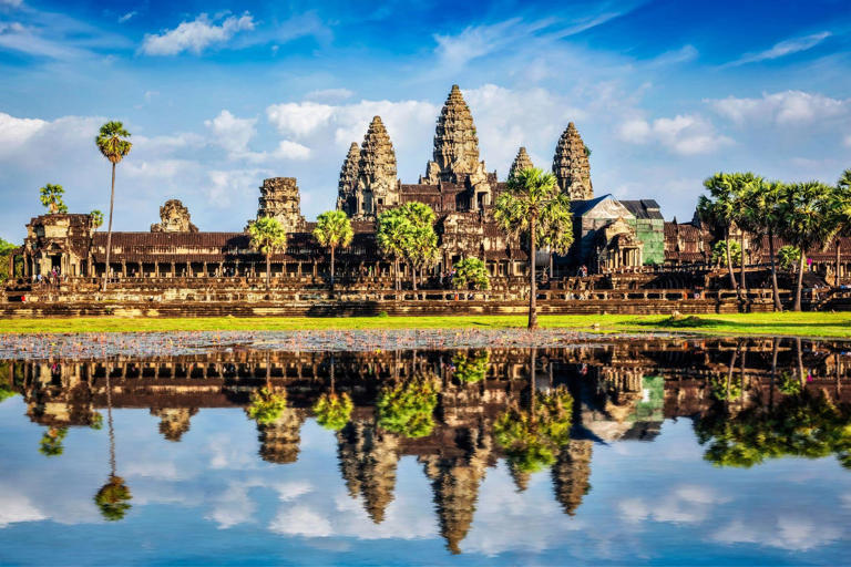 Two Days Angkor Archaeological Park in Siem Reap, Cambodia