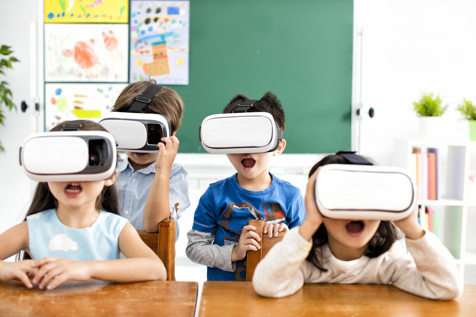 15 coolest VR tools being used in schools