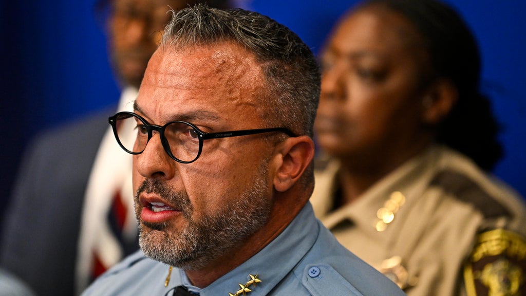 Watch live: Minneapolis City Council responds to Police Chief Brian O ...