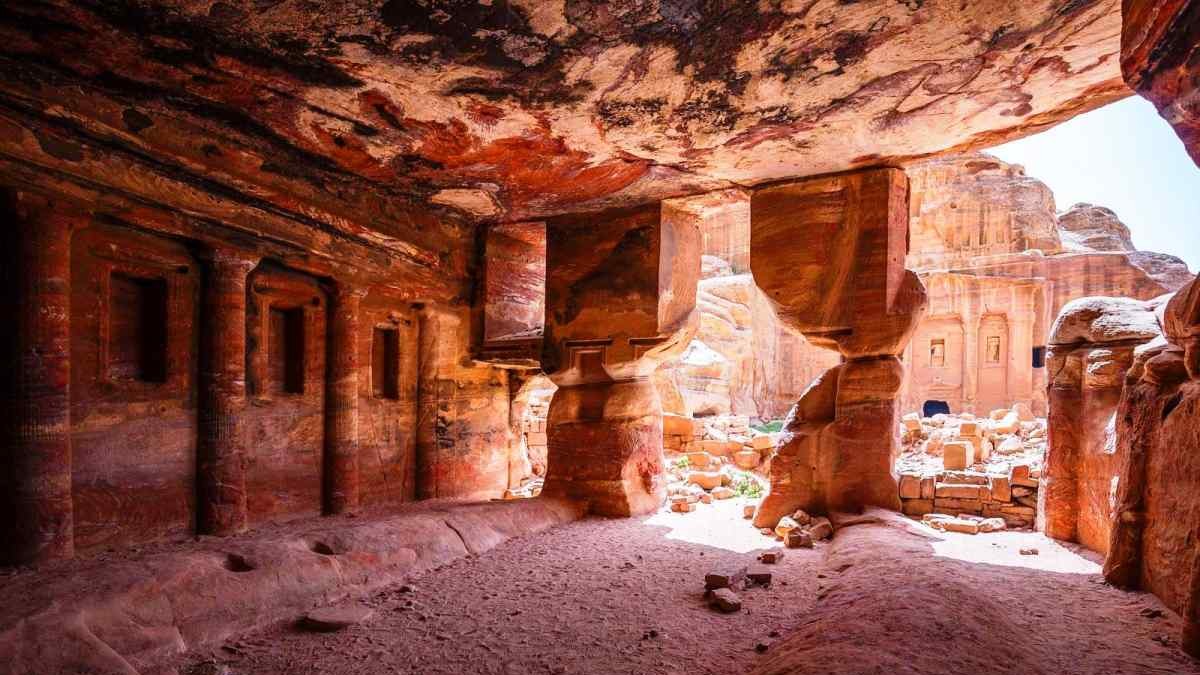 Petra’s canyon turned into a force of nature