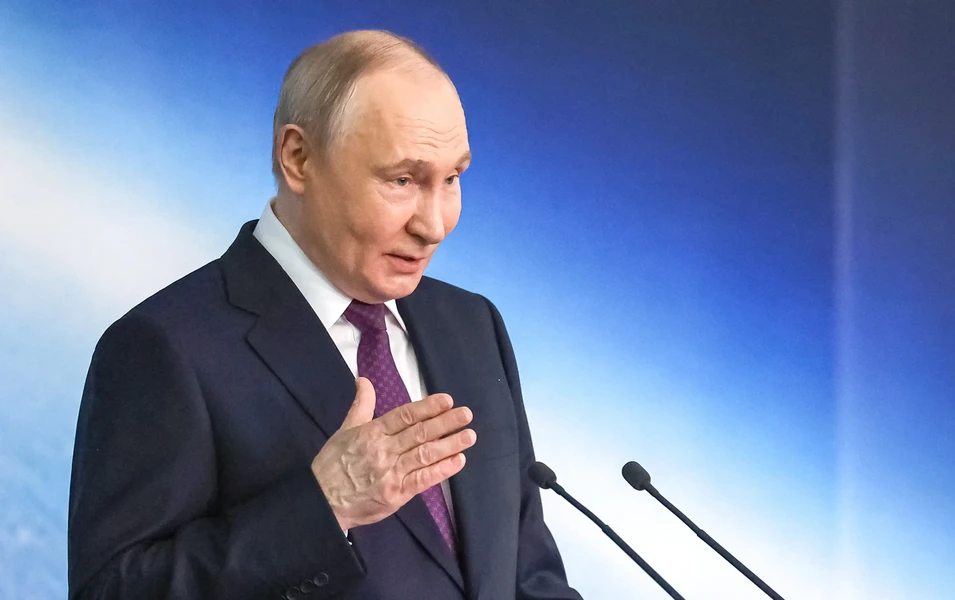 Putin imposes sweeping low-altitude flight ban over Moscow region