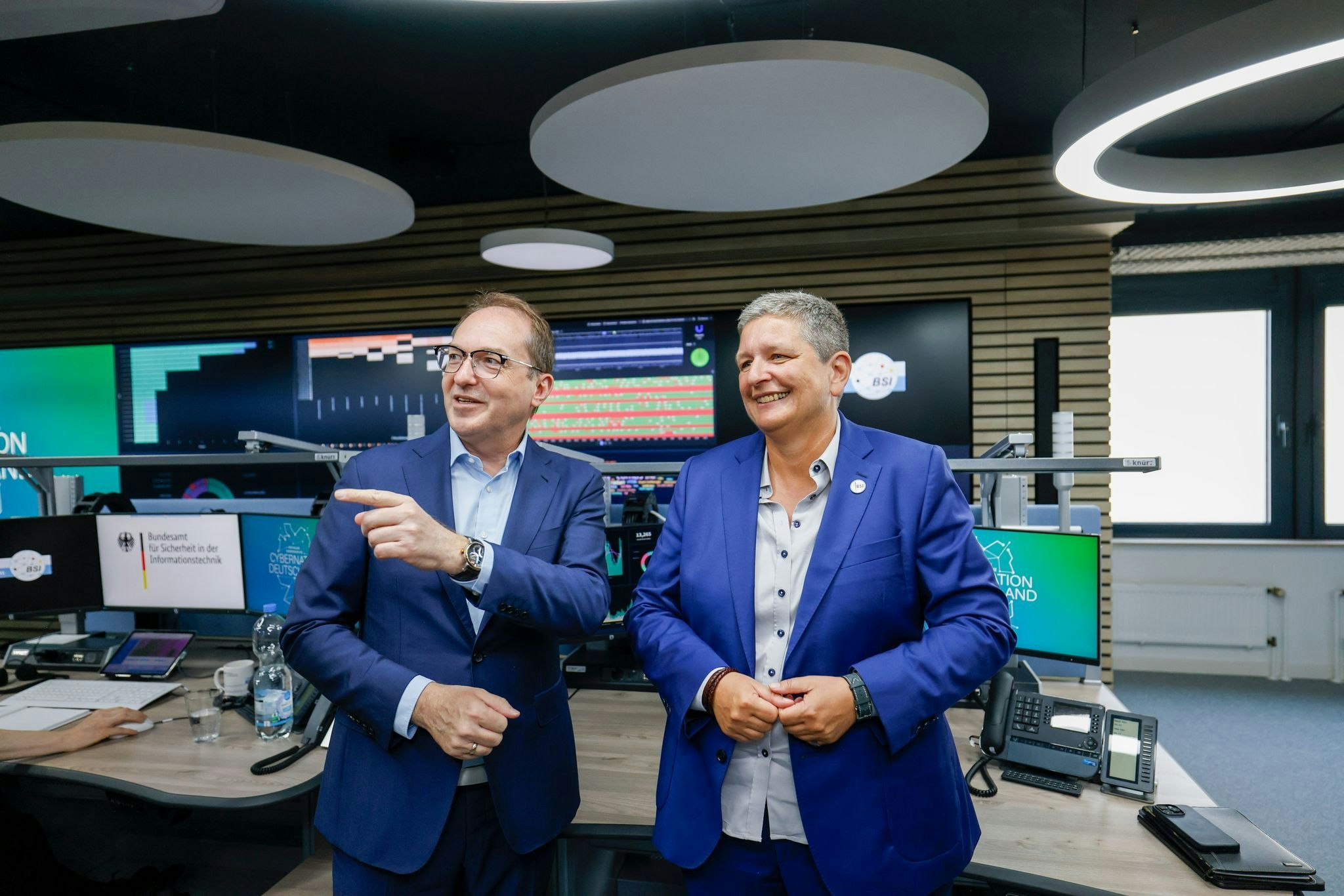 Der Staat schlägt zurück: Neues Gesetz gibt BKA und BSI mehr Macht ...