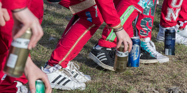 Norska studentfirare synskadade av laser