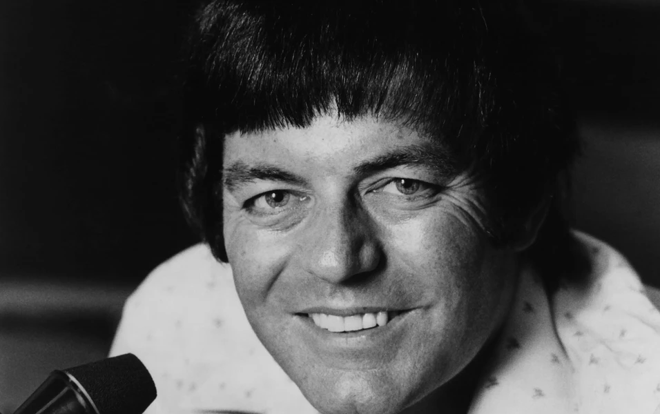 Tony Blackburn celebrates birth of granddaughter Eloise