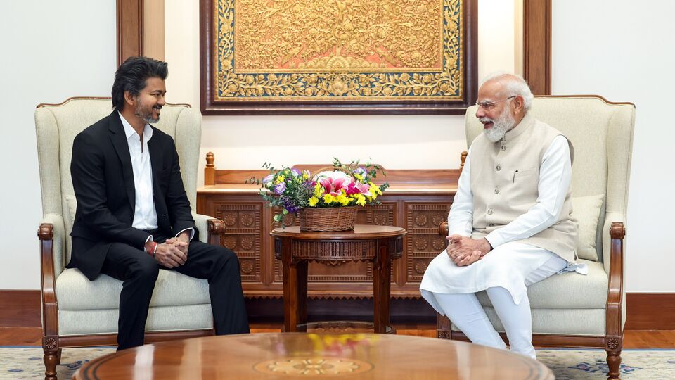 CM Vijay meets PM Modi, raises issues related to Mekedatu dam ...