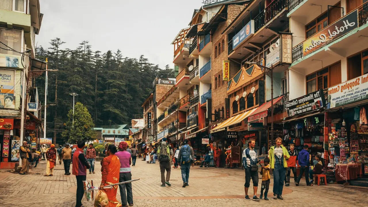 5 classic hill stations in India that are also traffic nightmares