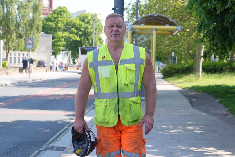 Jim didn't wear a shirt to work in the 31°C heat; hours later his boss ...