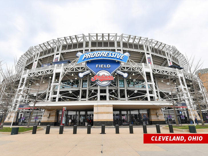 Travis Kelce purchases a stake in Cleveland Guardians