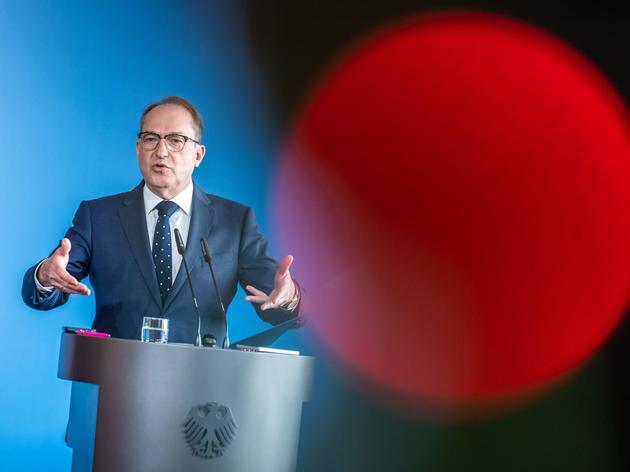 Kabinett gibt BSI und Polizei Befugnisse zur Cyberabwehr