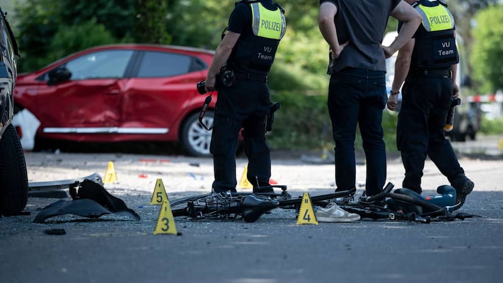 Schülergruppe von Auto erfasst – zwei Kinder gestorben
