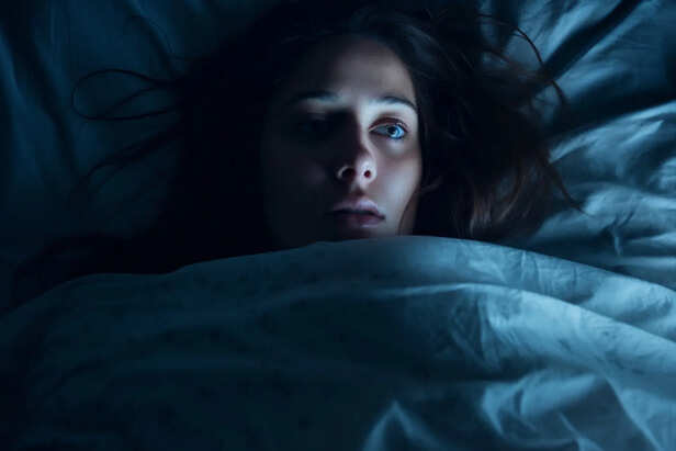 What really happens during sleep paralysis?
