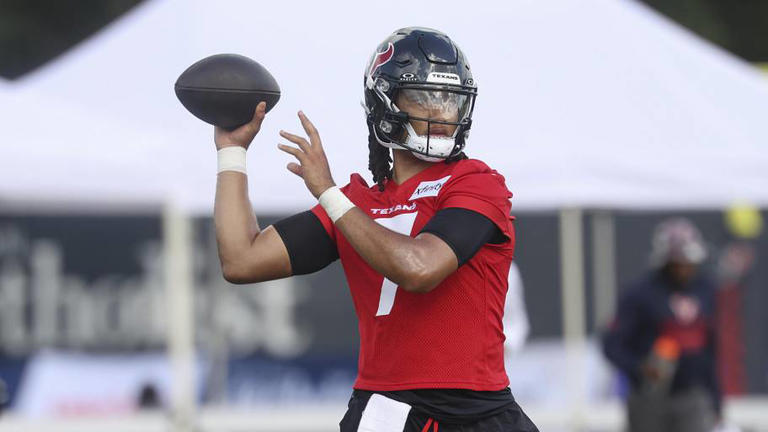 12 Texans players worth watching closely as OTAs begin