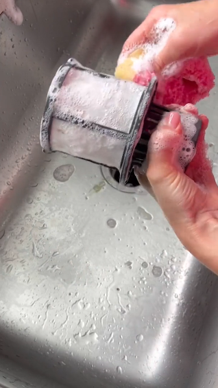 How to keep your dishwasher clean and your kitchen sparkling