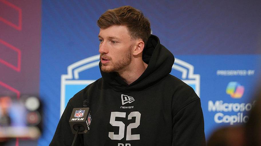 Chicago Bears scouting staff tagged Dillon Thieneman with 'future coach ...