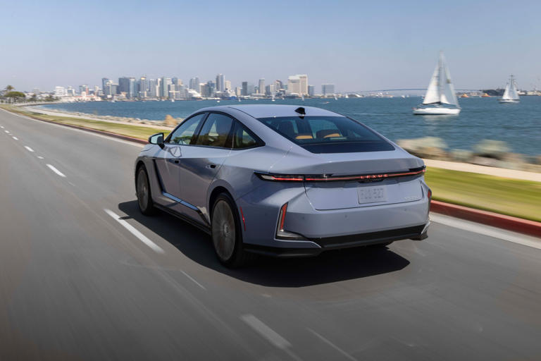 2026 Lexus ES first-drive review: An honest luxury sedan, now in EV and ...