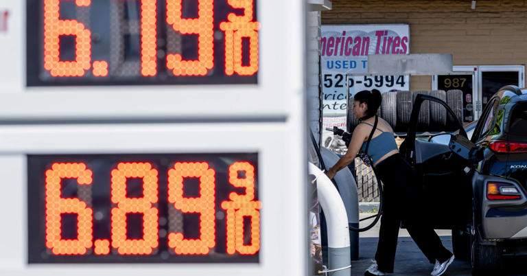 Iran peace deal, Dell shares surge, Trump accounts and more in Morning ...