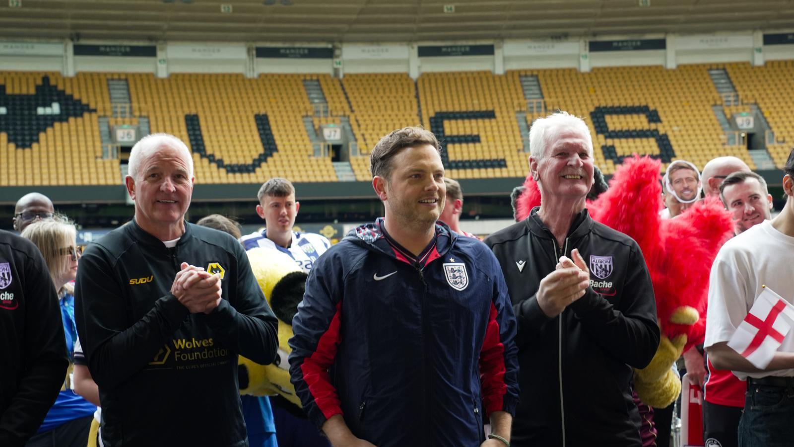 Mark Rhodes releases charity World Cup song