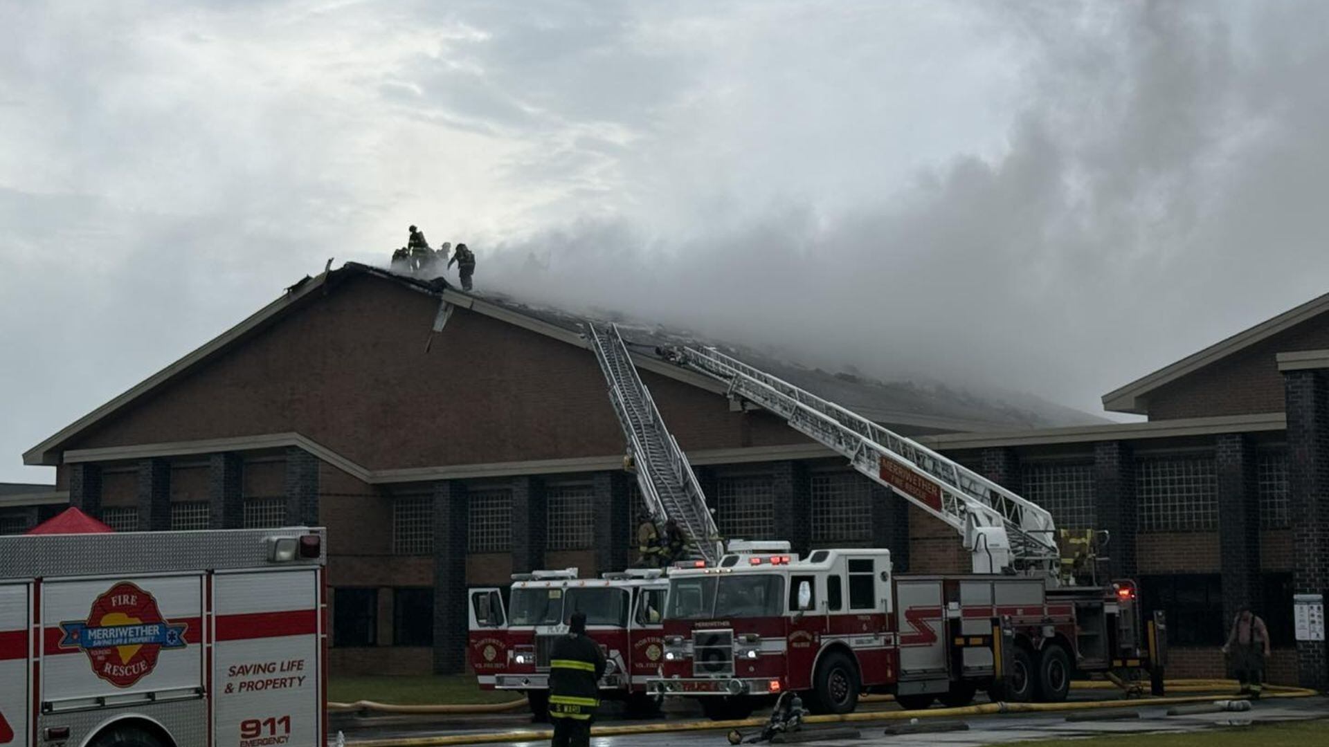 Anderson Fire Department responds to fire at McCormick Co. high school