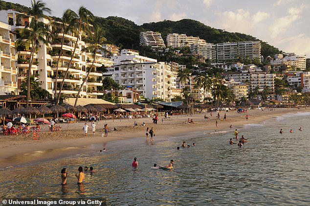 'Serial-killer' fears after three women found dead in tourist spot