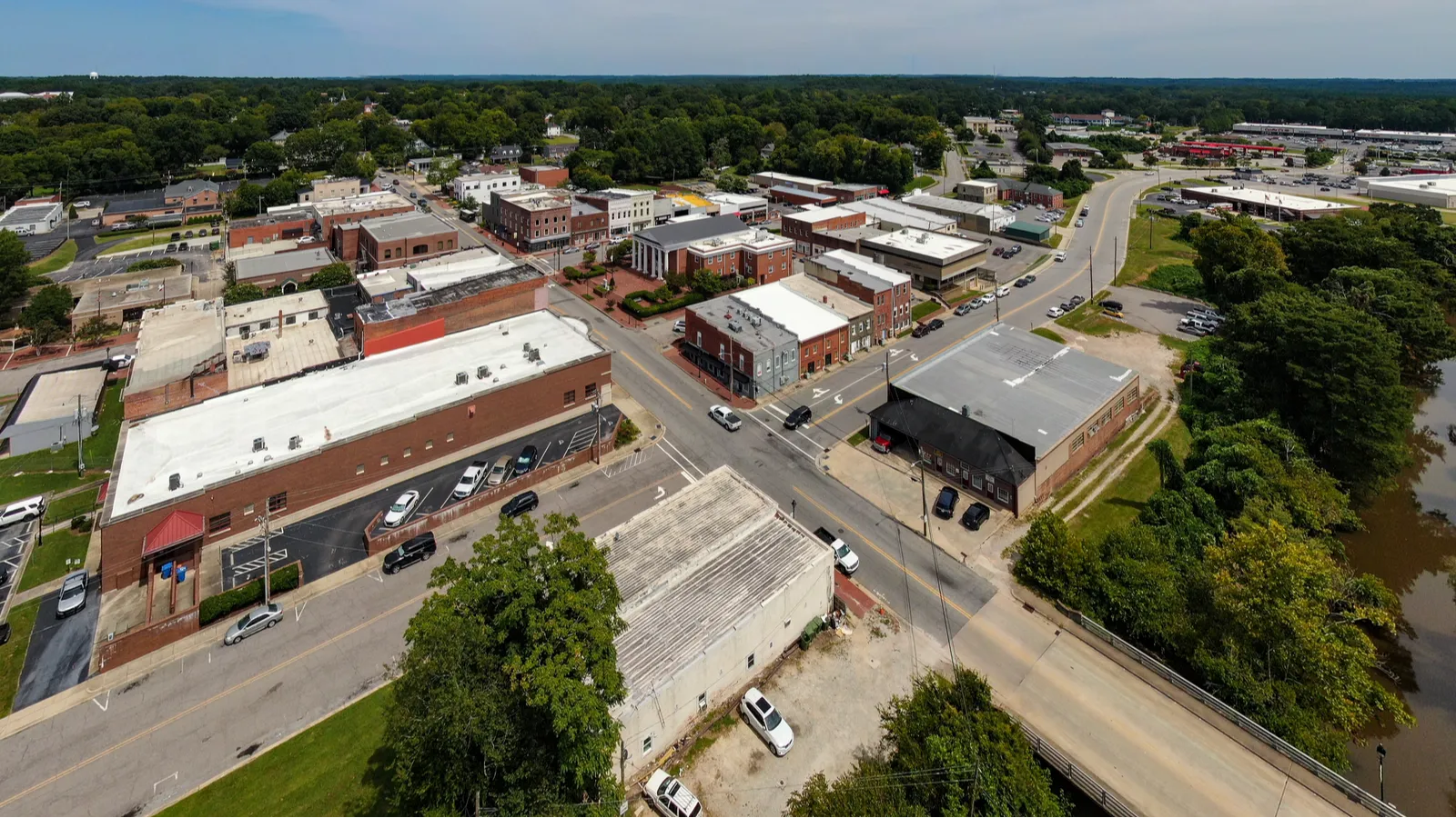 North Carolina sues VinFast over stalled electric vehicle megafactory ...
