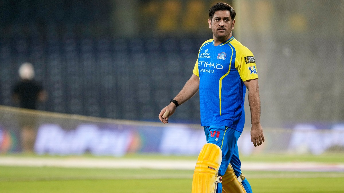 MS Dhoni's CSK future depends on him alone: Team CEO keeps coach ...